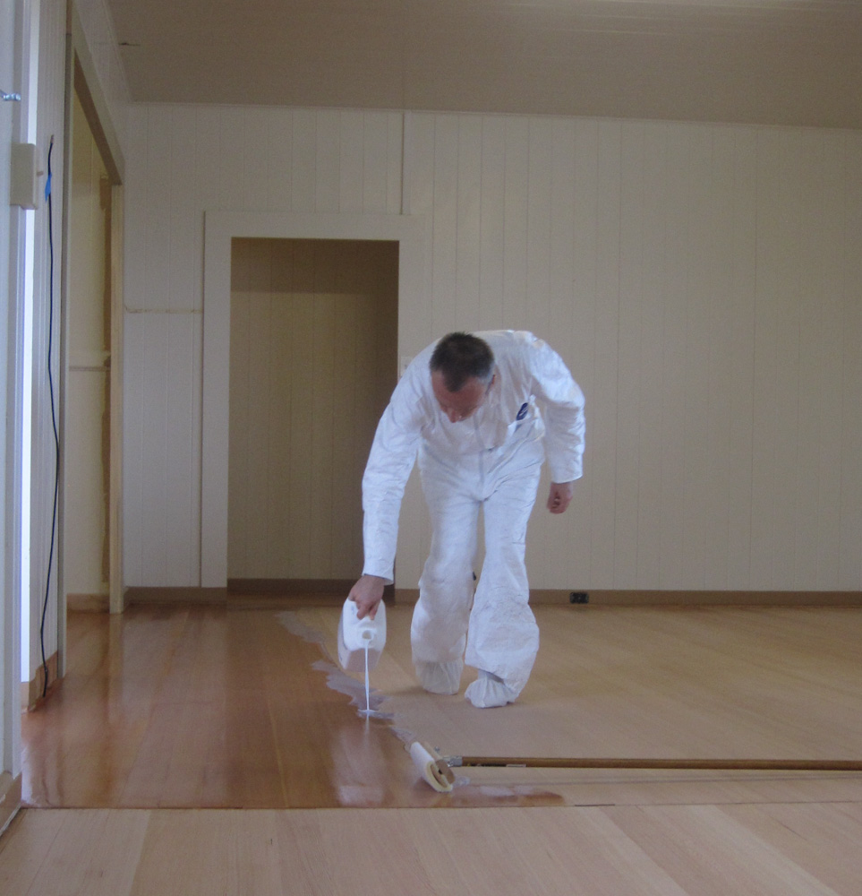 Floor refinishing #4 – finishing – Patrik's projects