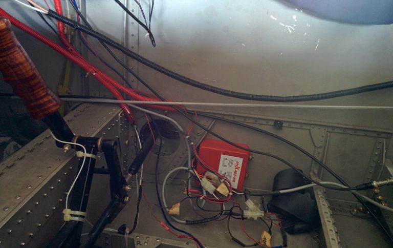 Aircraft rewiring – Patrik's projects